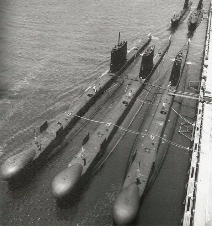Submarine Image wall